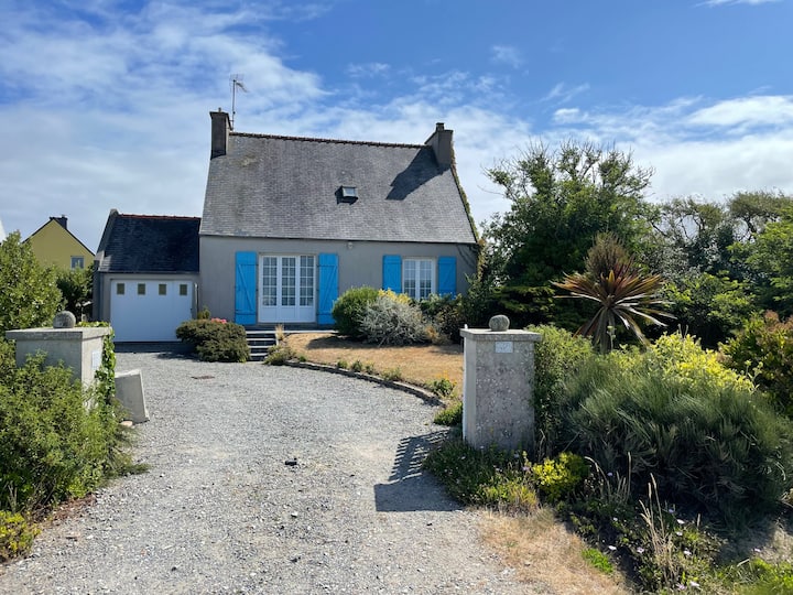 Maison Avec Vue Sur Mer : 500m Centre Ville, Plage - Ploudalmézeau