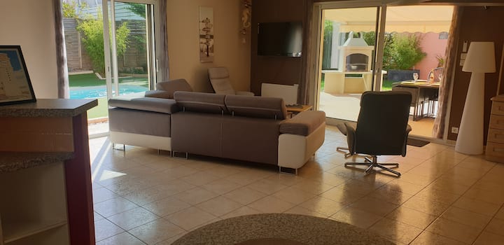 Villa - Jacuzzi & Piscine Privée - 900m Du Port - Les Sables-d'Olonne