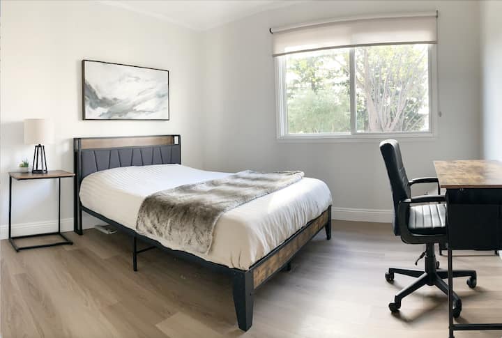 Private Bed & Bath In Palo Alto - Palo Alto, CA