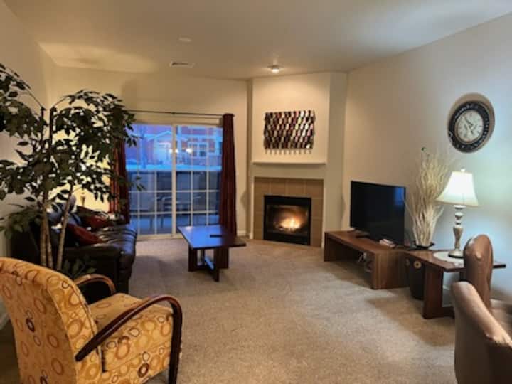 2br/2ba Executive Condo-main Level - Fort Collins, CO
