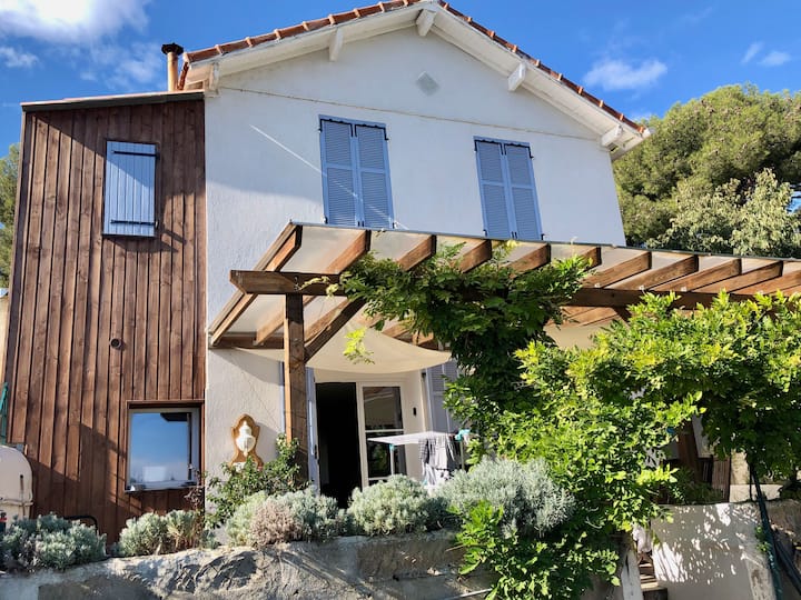 Villa Typique Marseillaise Avec Piscine - Marseille