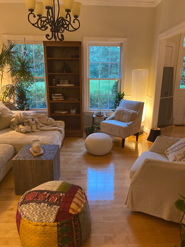 Peaceful Retreat - Hudson, MA