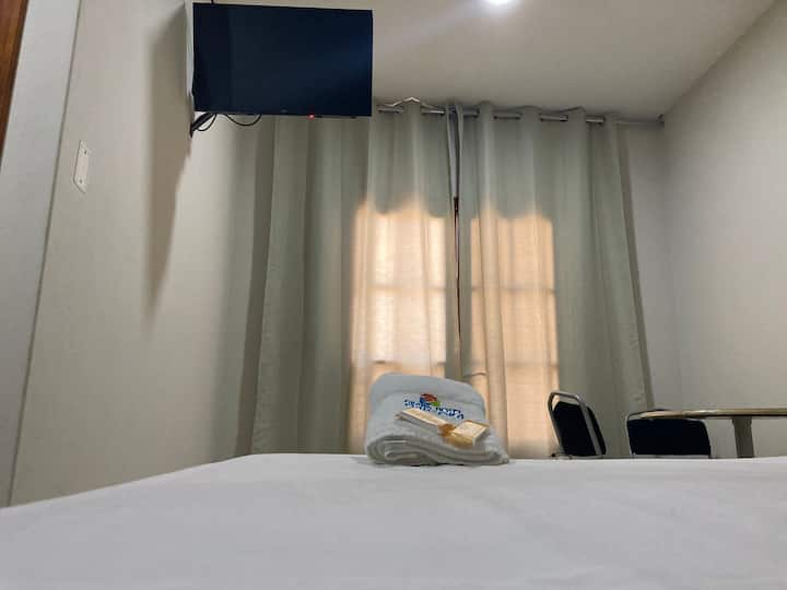 Habitación En Hotel Con Piscina - Máncora