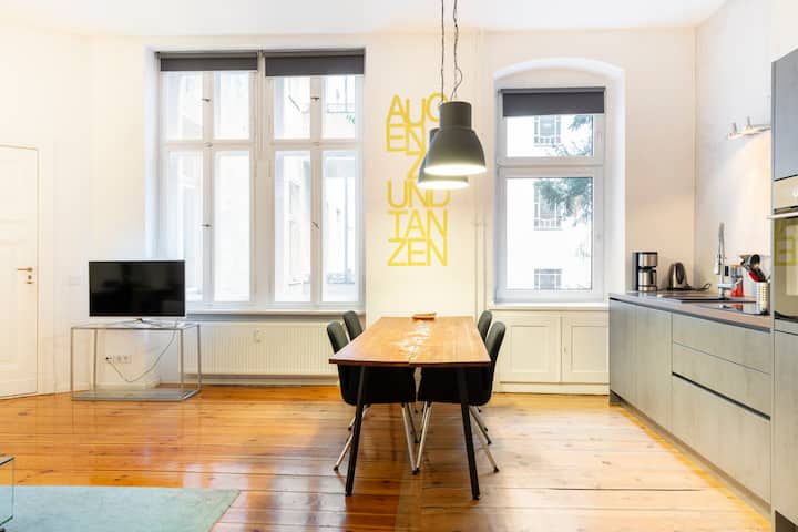 Wohnung Und Homeoffice In Berlin Charlottenburg - Berlin