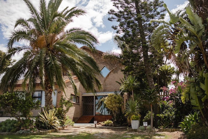 House On The Hill 47 - Saint Francis Bay