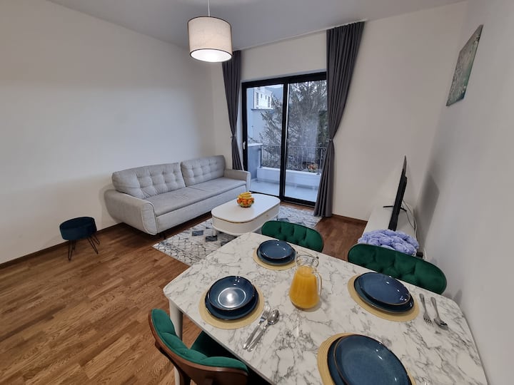 Cozy 2bedroom Apt Close To Beach - 蒙特內哥羅