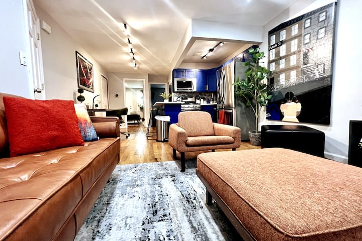 Cozy Modern 2 Bedroom Apartment 20 Min From City - Brooklyn, NY