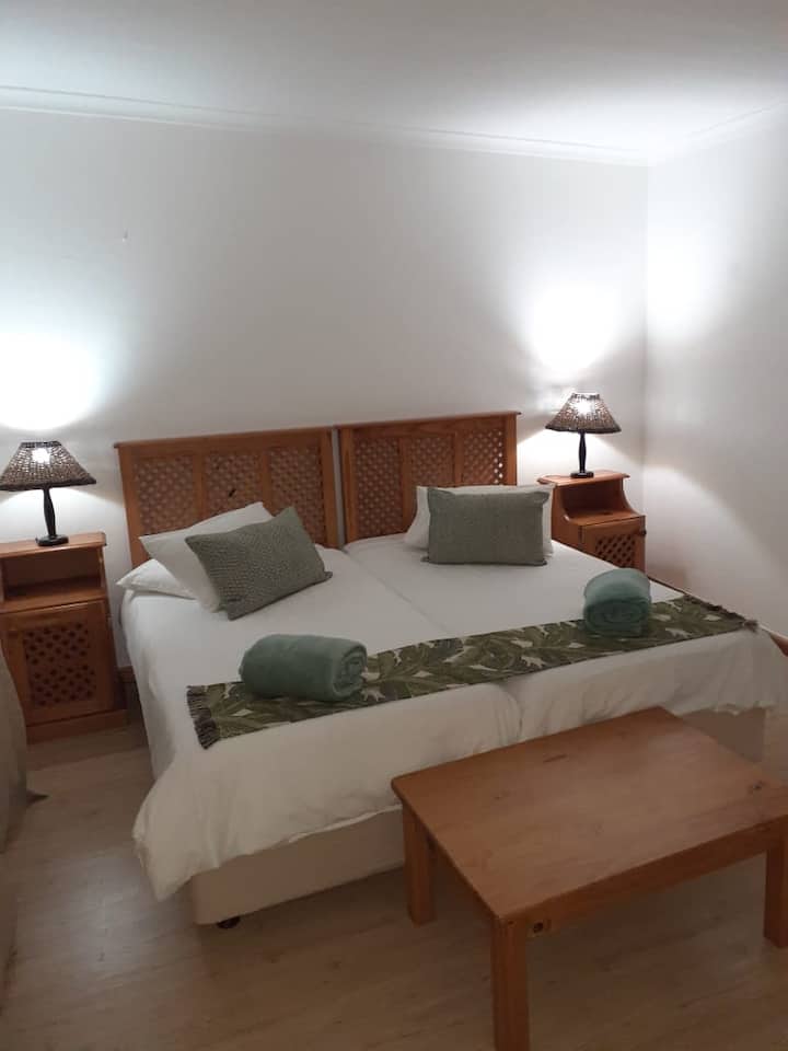 Self Catering Unit - Jeffreys Bay
