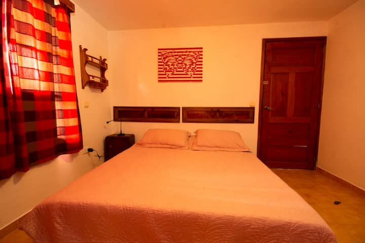 El Balcón Del Ermitaño (Pink Room) - Viñales