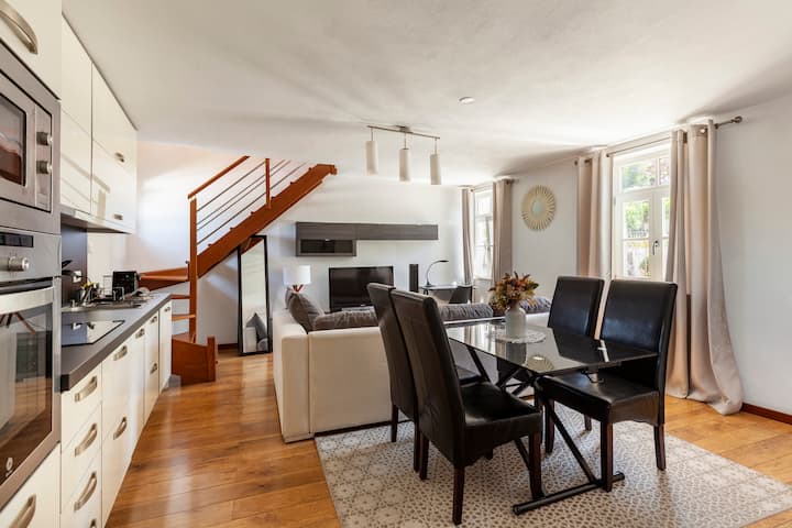 J Jacintho Flats - Santa Clara