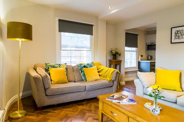 Vikings Quarters Apartment , York Centre - York