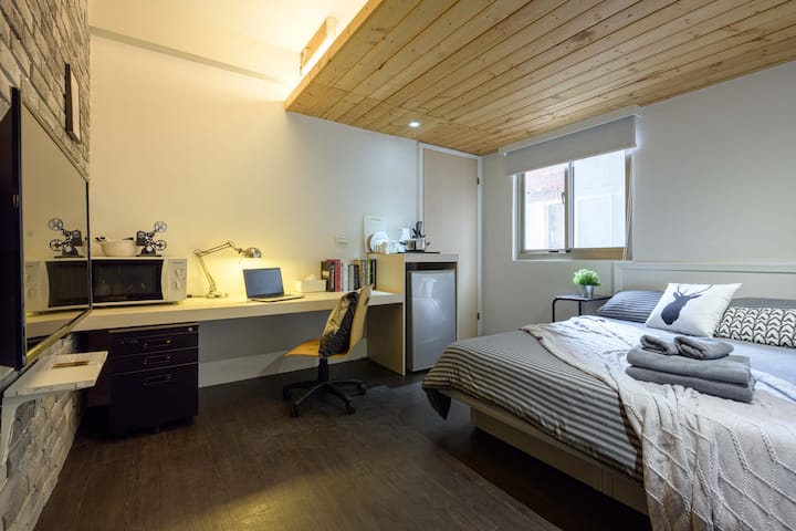 5 Mins To Mrt Zhongxiao Xinsheng, Studio For 2 - 台湾