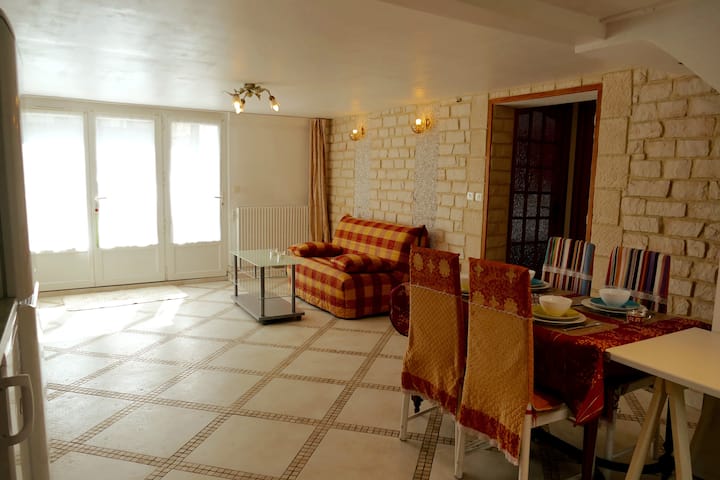 Appartement 2 Pièces (Rez-de-jardin) - Vincennes