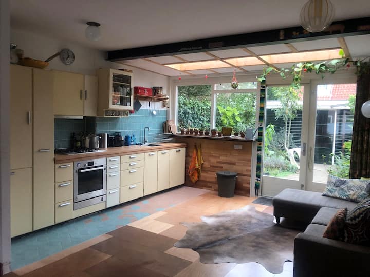 Family House With Garden In Amsterdam North - Ámsterdam
