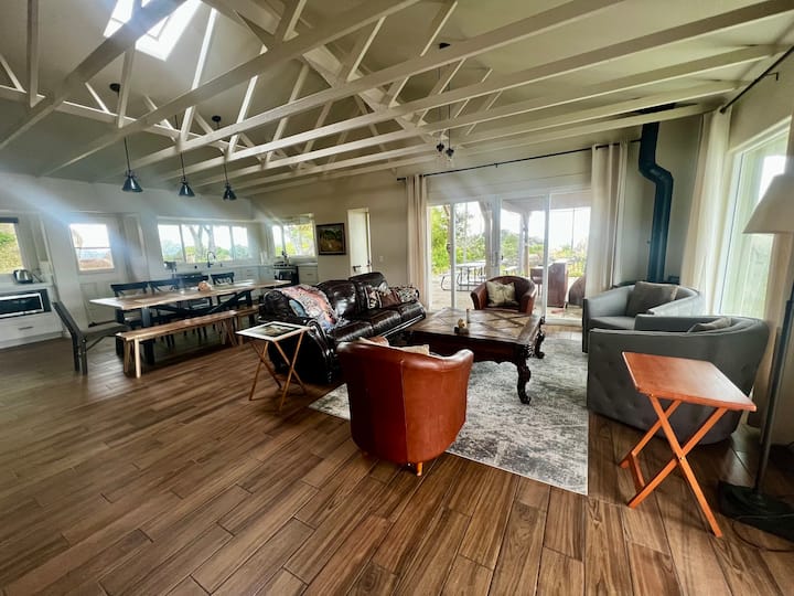 Idyllic Farm In North San Diego County - Fallbrook, CA
