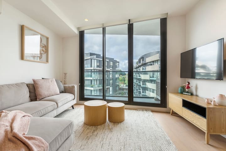 The Garden Of Eden - Ivanhoe