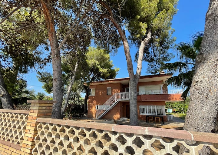 Casa Con Jardín - Roda de Bará