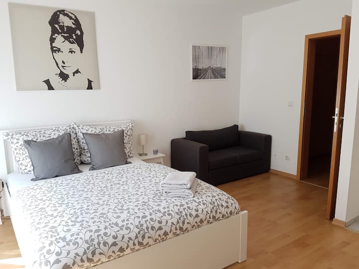 Apt. Trendy District Neustadt Incl. Parking Space - Dresden