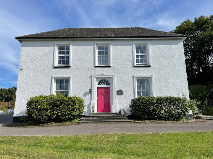 Fabulous Mansion House Coast Park Location Slp 28 - Cardigan