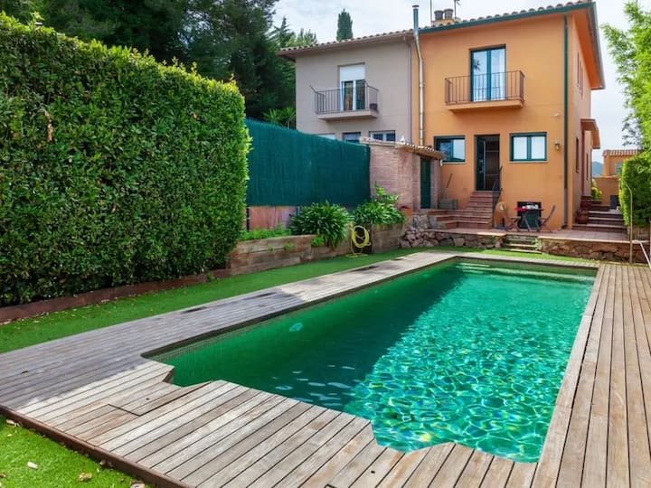 Casa Con Piscina Privada En Pals - Pals