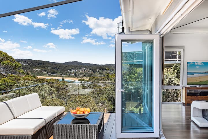 Pier 26. New Property With Views & Movie Projector - Avoca Beach