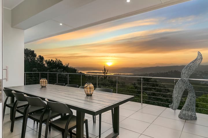 Gucci's Luxury Retreat- Bq6 - Knysna