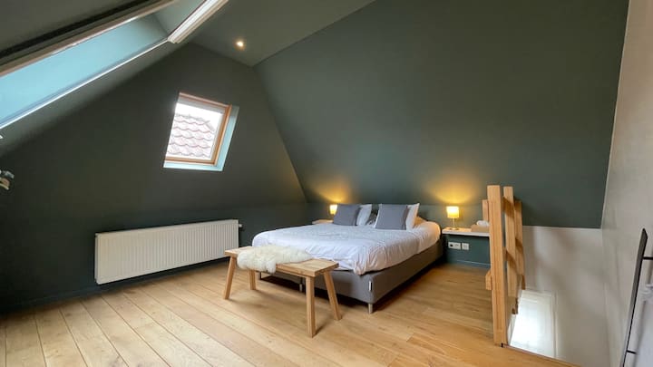 Cosy House In The City Center! - Brujas