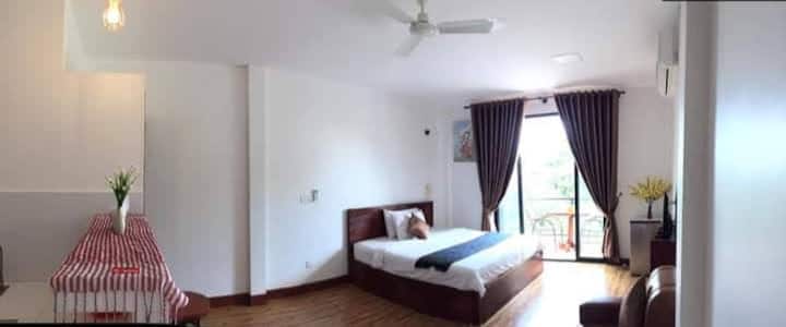 Magnificent Studio #8 - Camboya