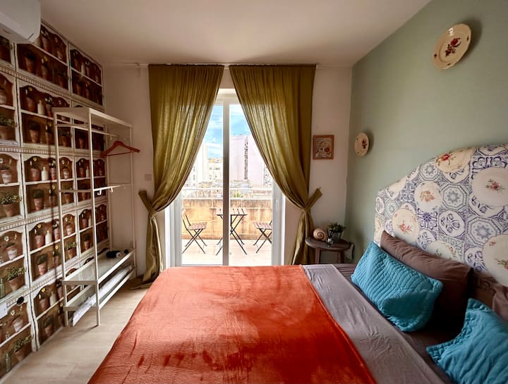 St Julians Penthouse Suite | Balcony & Sun Terrace - Malta