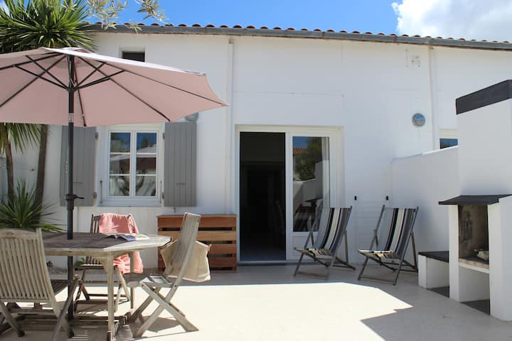 Maison 2 Chambres Avec Cour Proche Plage - Île de Ré