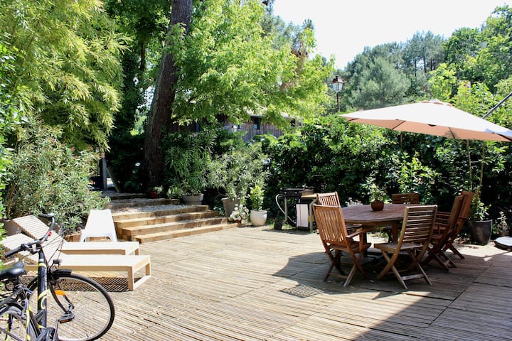 Villa Arcachonnaise Au Coeur Ville D'hiver - Arcachon