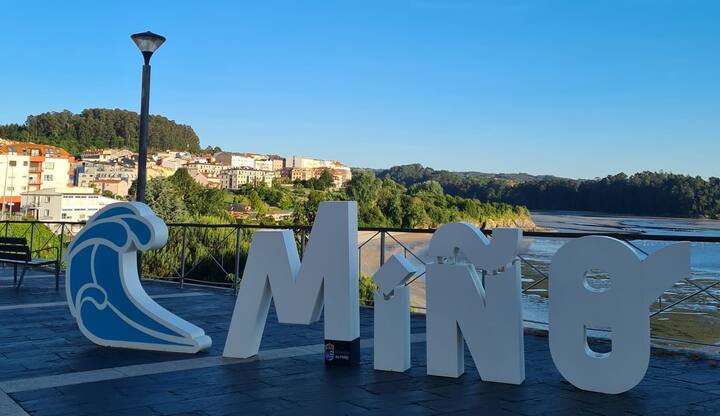Apartamento Para Seis Personas En Miño - Galicia