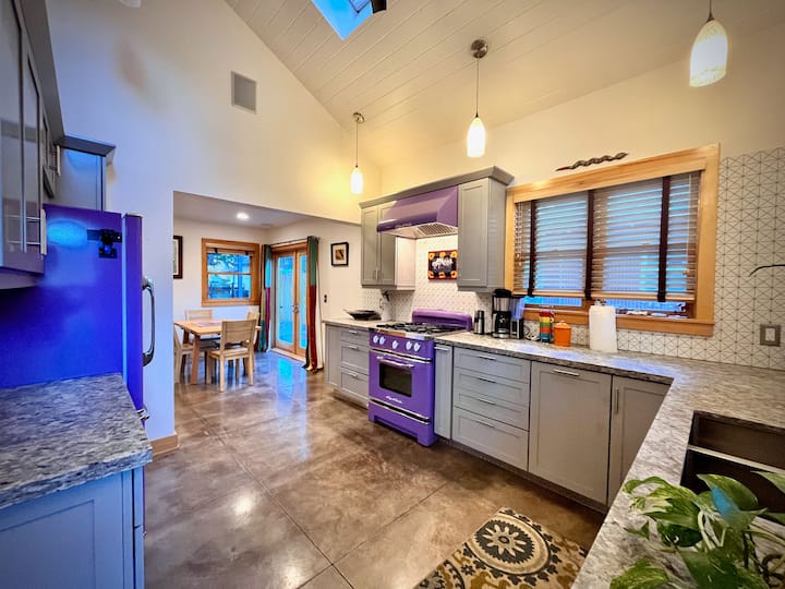 Unique And Modern Downtown Cottage - Northern Arizona University, Flagstaff