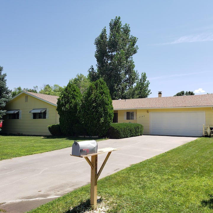 Redlands, Wine, Golf, Hike, Bike - Fruita, CO