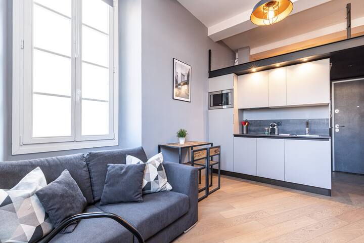 Wunderschones Mezzanine Studio Hafen von Nizza Wohnungen zur Miete in Nizza Alpes Maritimes Frankreich Airbnb