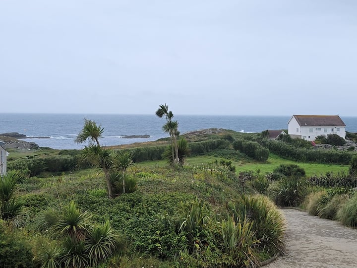 Sea Views, Plas Darien, Trearddur Bay - Trearddur Bay