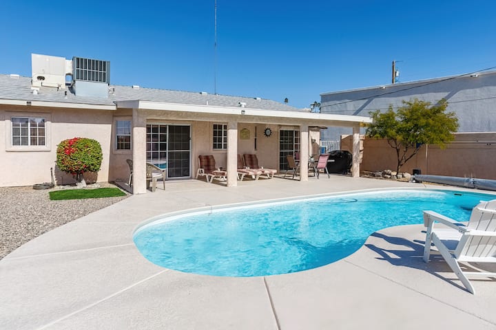 House W/ Two Master Suites & Pool! - レイクハバスシティ, AZ