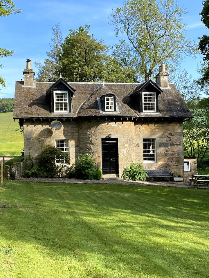 Garden Cottage, Nr  St Andrews.glorious Location! - Cupar