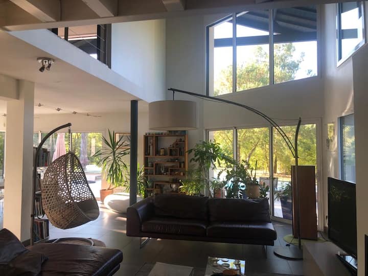 Beautiful Architect-designed House In A Quiet Green Setting - Montpellier