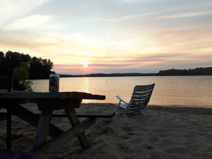 Jolie Maison Au Grand Lac Baskatong - Quebec
