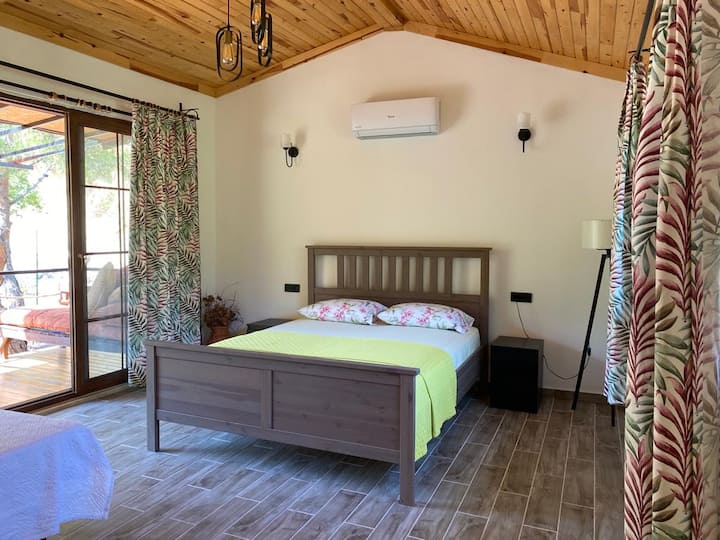 Kekik - Large Room - Adrasan