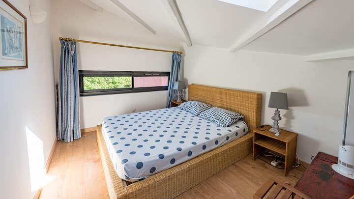 Chambre Indépendante Dans Maison - Antibes