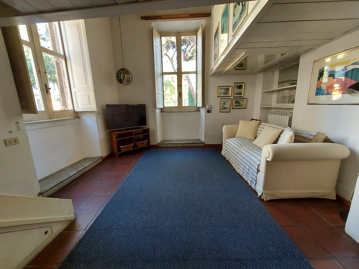 Ancient Trastevere rooms: THE LOFT - Lofts for Rent in Rome, Lazio ...