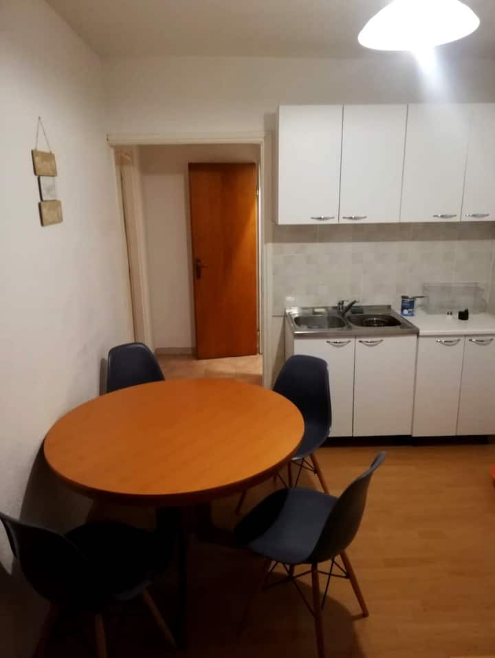 Novalja Center  - Apartment For 4 (No Parking) - Stara Novalja