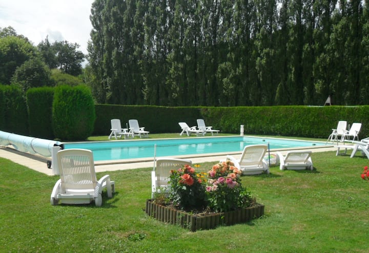 Les Chaumières : Gîte "Dalhia" - Deux-Sèvres