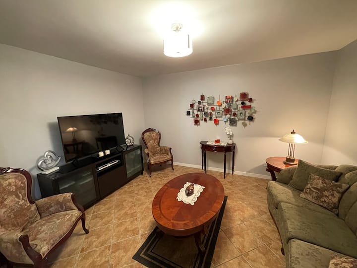 Chambre # 2 Dans Magnifique Maison Victorienne - Portneuf