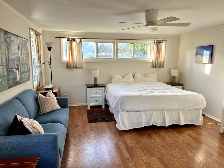 Beautiful Kailua Getaway - Kailua, HI