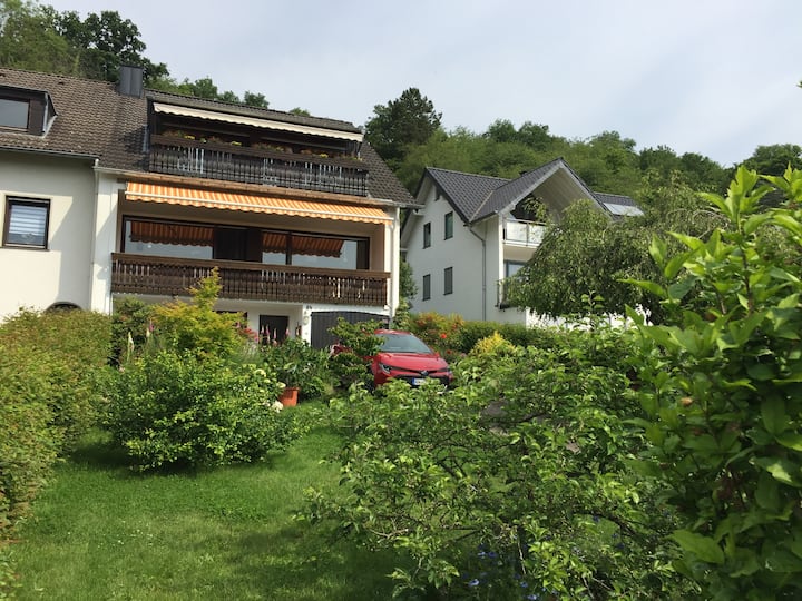 Ferienwohnung Am Sonnenberg Mit Südbalkon - Unkel