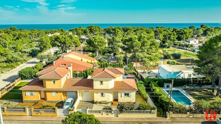 Villa Loranicola à L'ametlla De Mar (Très Cales) - L’Ametlla de Mar