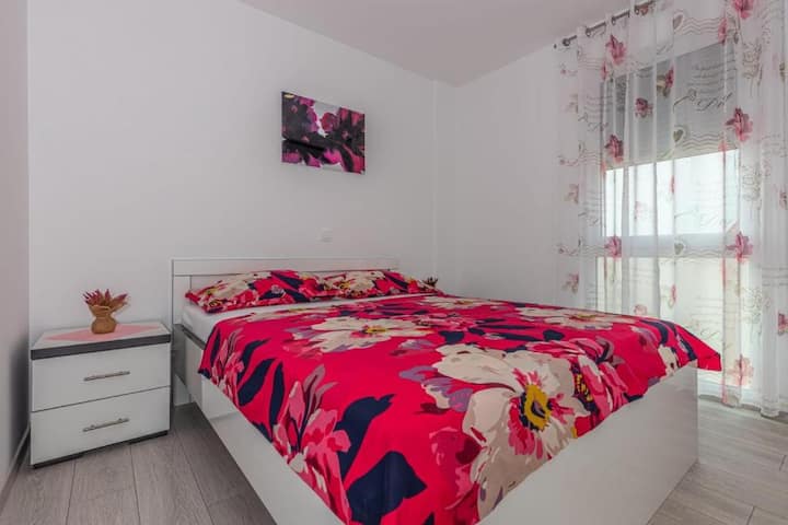 Dolores - Crikvenica